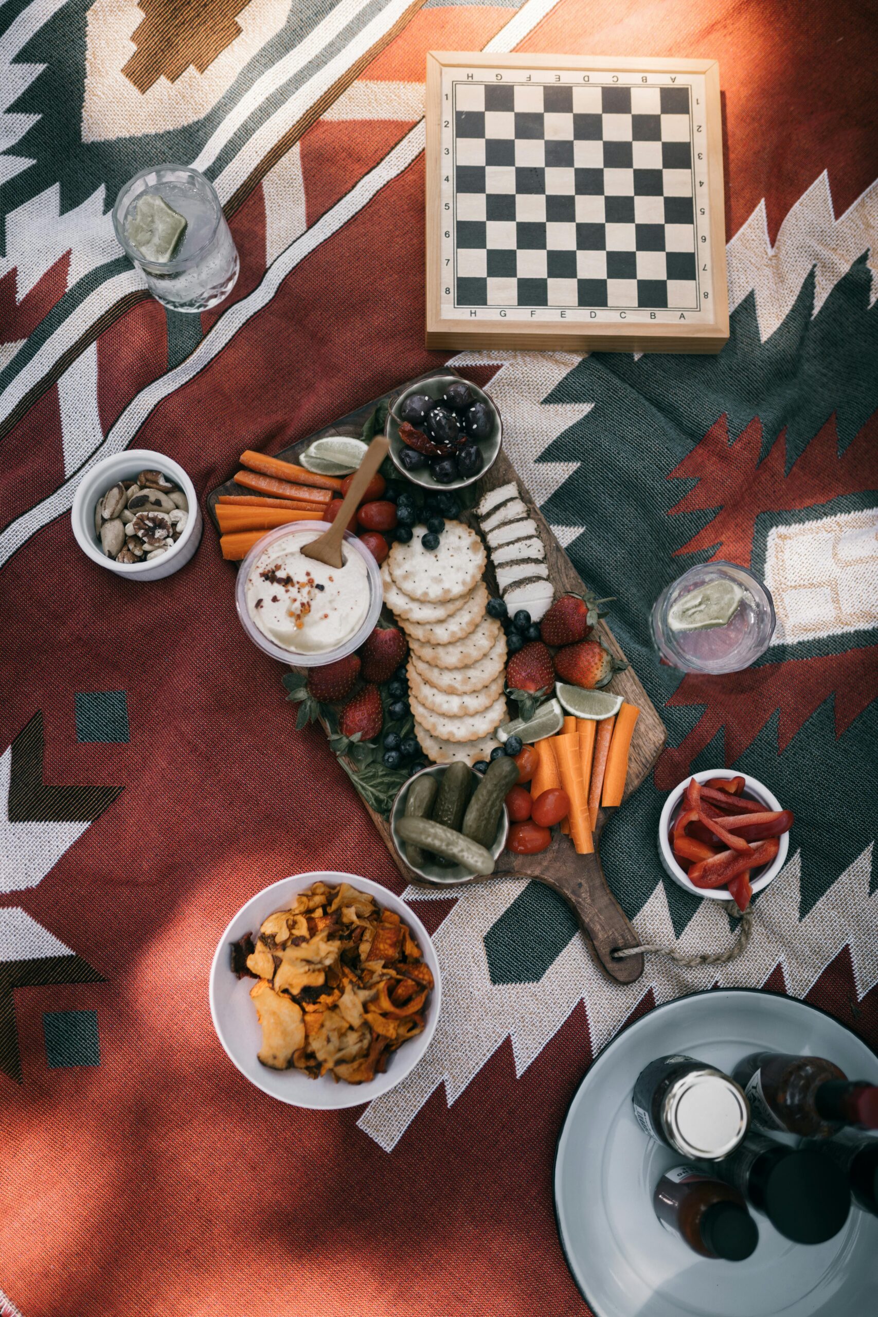 The Best Foods and Snacks to Bring to a Holiday Pick-Up Game - The ...