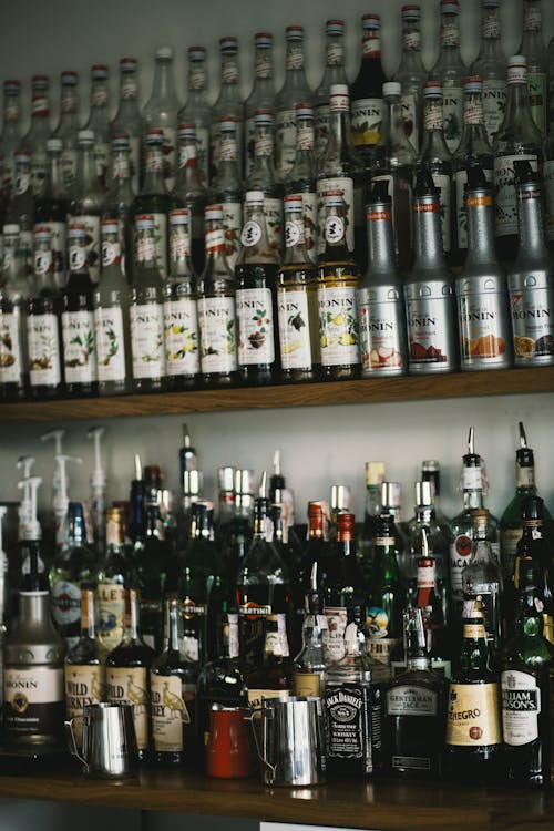 The Best Vodka Cocktails for a Crowd – Including Mocktail Options ...