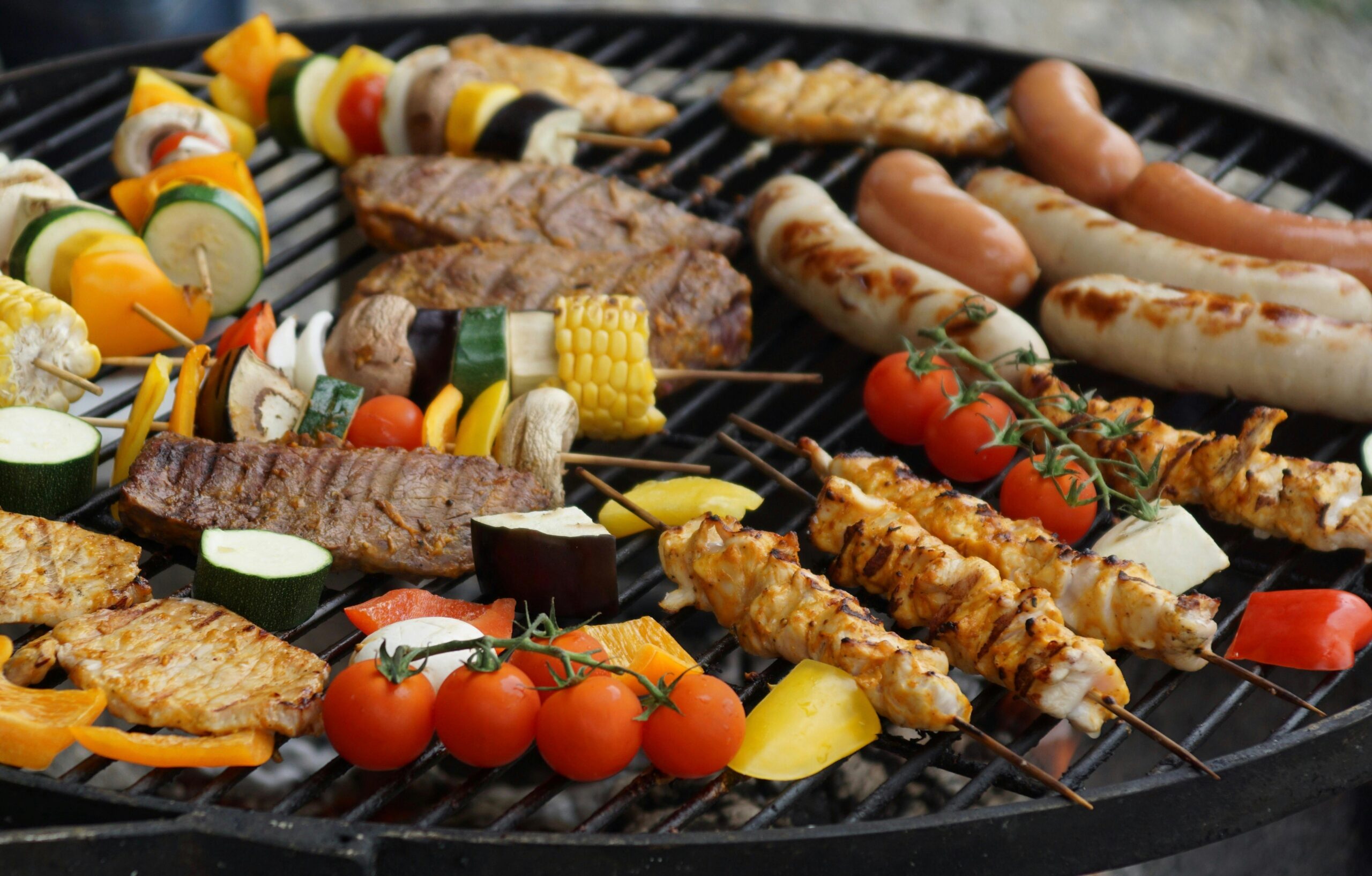 Gridiron Grub: The Best Food for Your Football Tailgate - The Ultimate ...